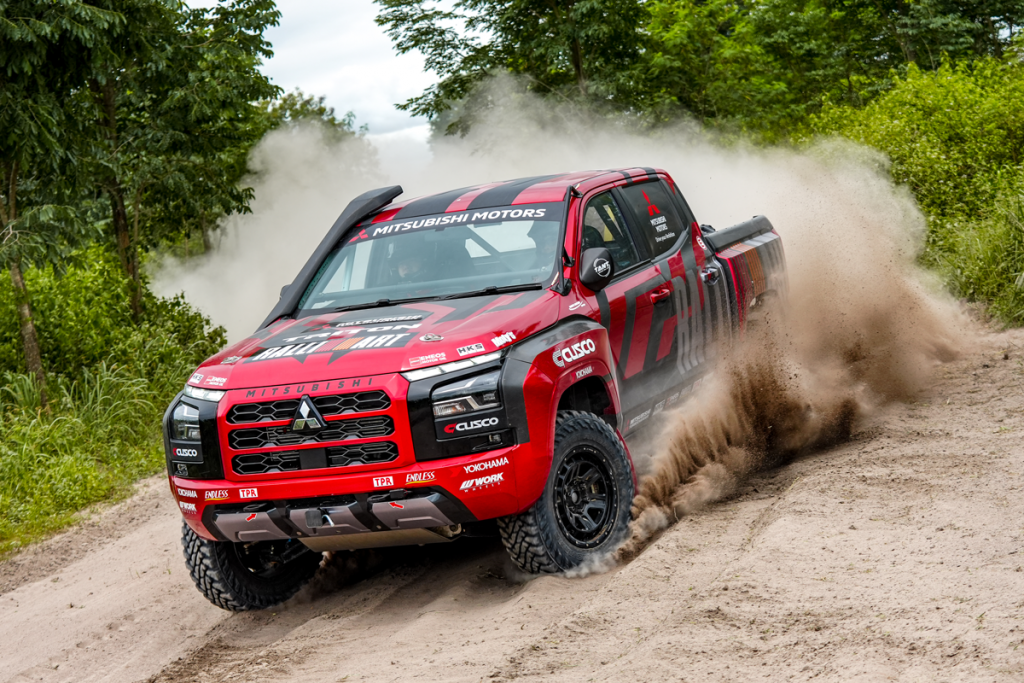 MITSUBISHI RALLIART READY TO CONQUER AXCR 2025 - Mitsubishi Motors Việt Nam